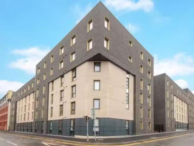 2 bedroom apartment for rent in Fabrick Square, Birmingham, We.