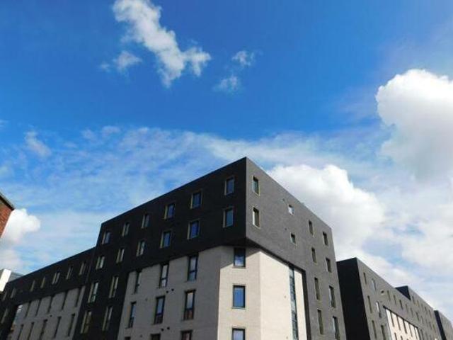 2 Bedroom Apartment For Rent In Fabrick Square, 1 Lombard Street