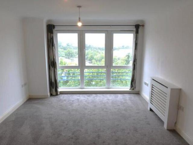 2 bedroom apartment for rent in Fairfield Square, Stuart Road, Gravesend, DA11 0DT, DA11