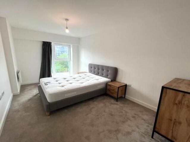 2 bedroom apartment for rent in Farington House, NW9