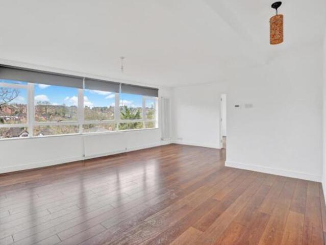 2 bedroom apartment for rent in Farquhar Road, Crystal Palace, London, SE19