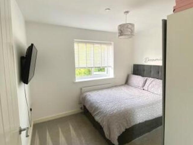 2 bedroom apartment for rent in Farrier Close, Pendlebury, M27