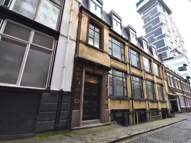 2 bedroom apartment for rent in Fazakerley Street, Liverpool, L3