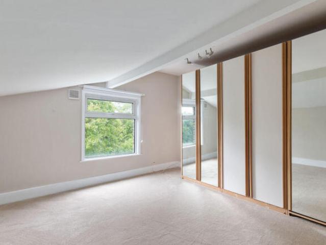 2 bedroom apartment for rent in Fernlea Road Balham SW12 9RW, SW12
