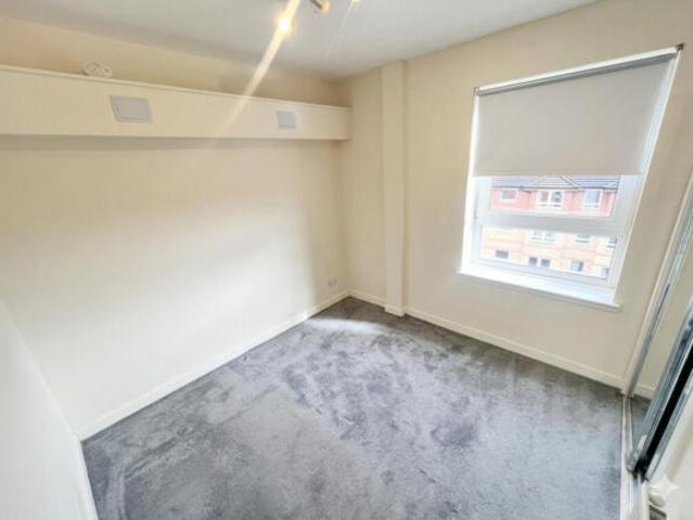 2 bedroom apartment for rent in Finlay Drive, Dennistoun, G31