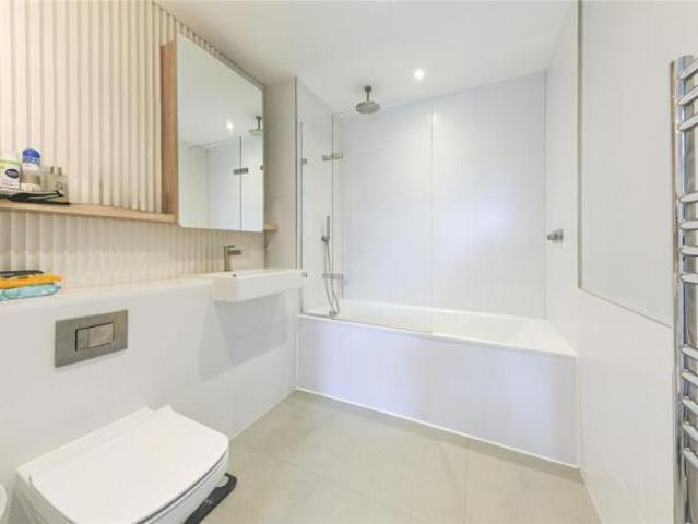 2 bedroom apartment for rent in Fisherton Street, London, NW8