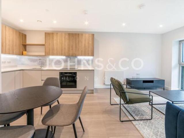 2 bedroom apartment for rent in Flagstaff Road, Bankside Gardens, Reading, RG2