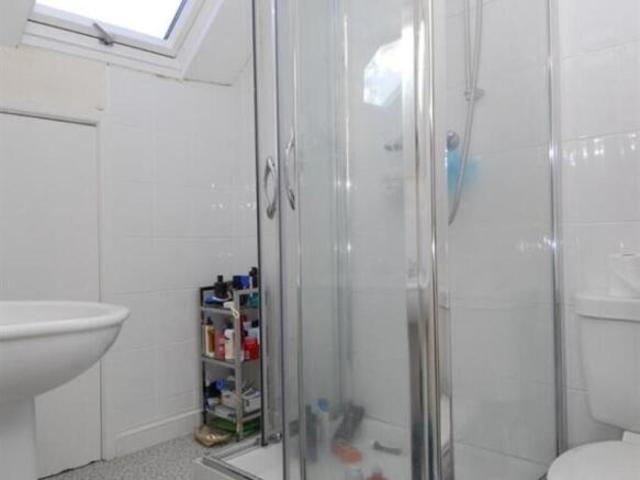 2 bedroom apartment for rent in Flat 3 10 Napier Terrace, PL4