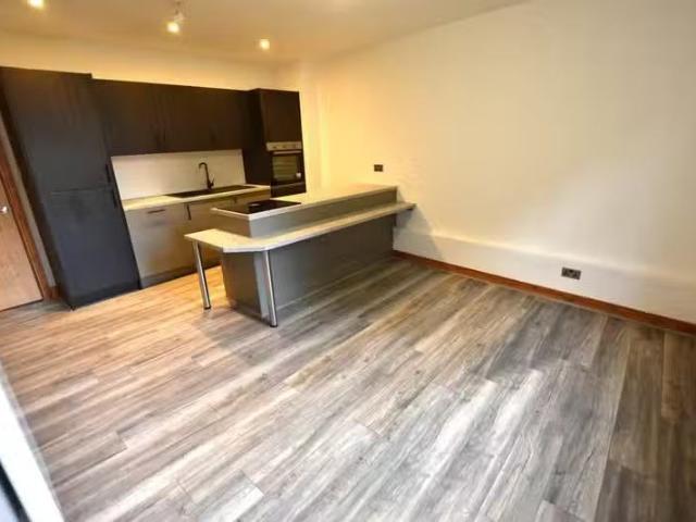 2 bedroom apartment for rent in Flat 3, 131 Market Street, BL4