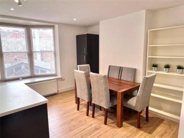 2 bedroom apartment for rent in Flat 1, 48 Silver Street, Lincoln, Lincolnshire, LN2