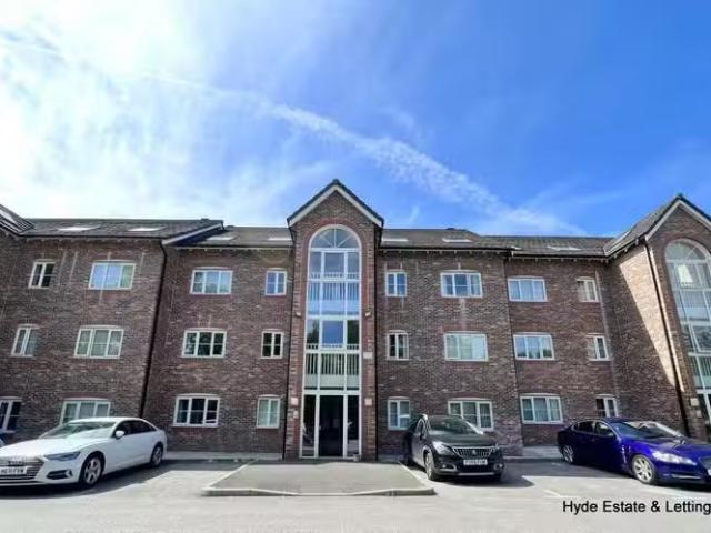 2 bedroom apartment for rent in Flat 37 The Horizons, Moss Lan.