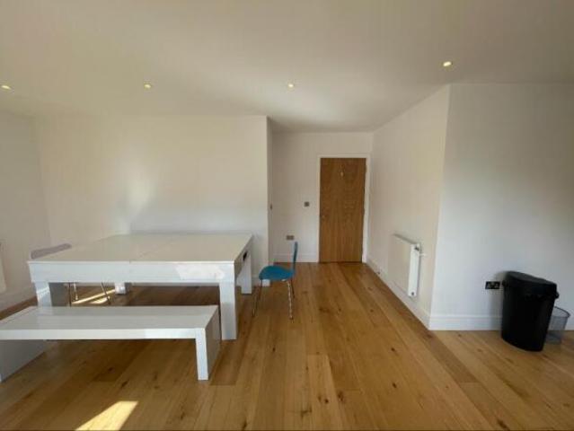 2 bedroom apartment for rent in Flat, Harbourside Court, Gullivers Walk, London, SE8