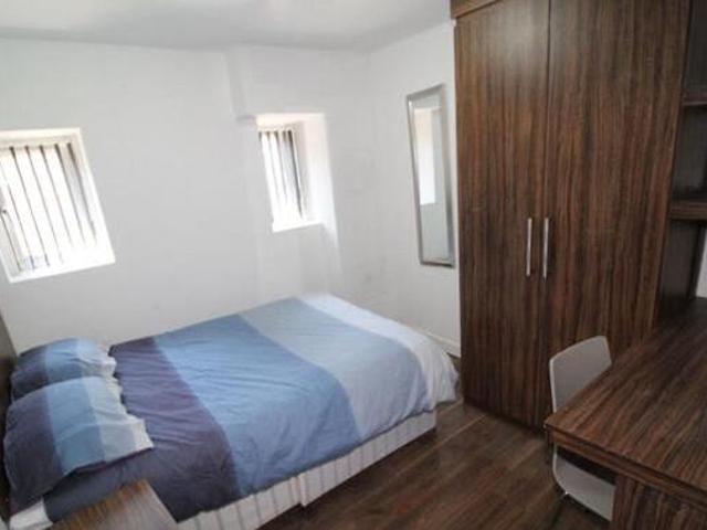2 Bedroom Apartment For Rent In Flat, Preston