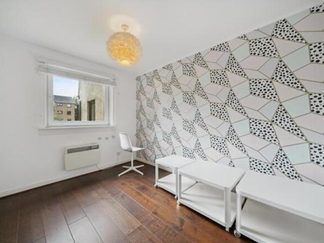 2 bedroom apartment for rent in Fortingall Avenue, Flat 2 North Kelvinside, Glasgow, G12 0LR, G12