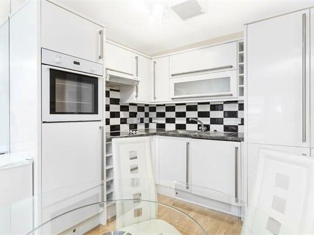 2 bedroom apartment for rent in Fountain Court, 2 Lafone Street, London, SE1