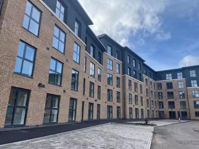 2 bedroom apartment for rent in Fox House, DE1