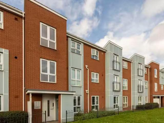 2 bedroom apartment for rent in Foxoak Street, Cradley Heath.