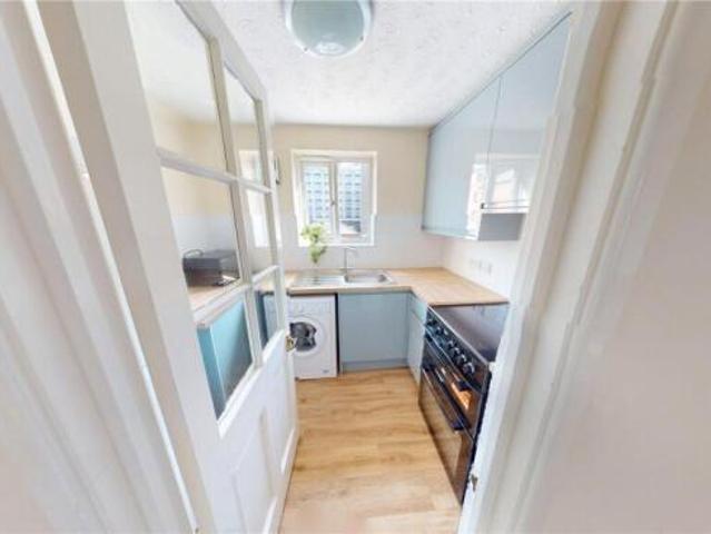 2 bedroom apartment for rent in Franklin Court, Redcliffe, Bristol, BS1