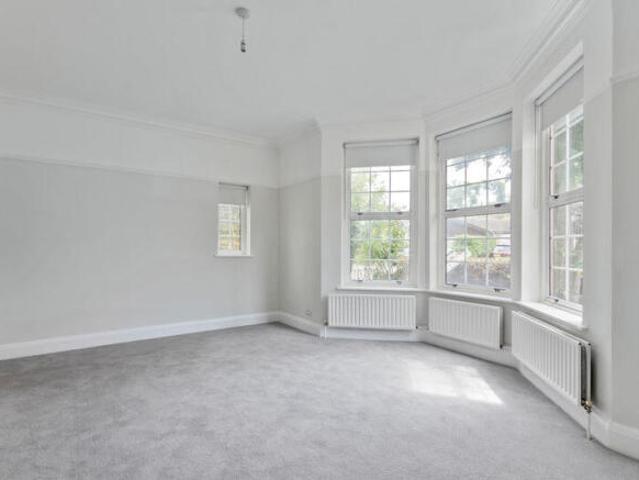 2 bedroom apartment for rent in Frewin Road, London, SW18 3LP, SW18