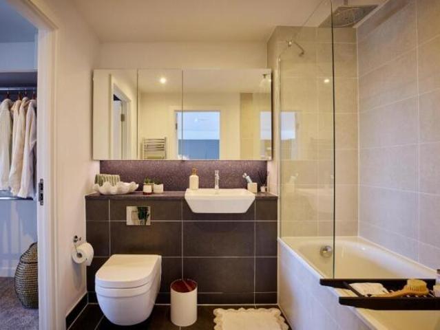 2 bedroom apartment for rent in Friars Walk, Reading, Berkshire, RG1