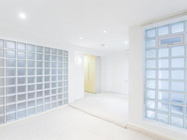 2 bedroom apartment for rent in Friary Road, Peckham, SE15