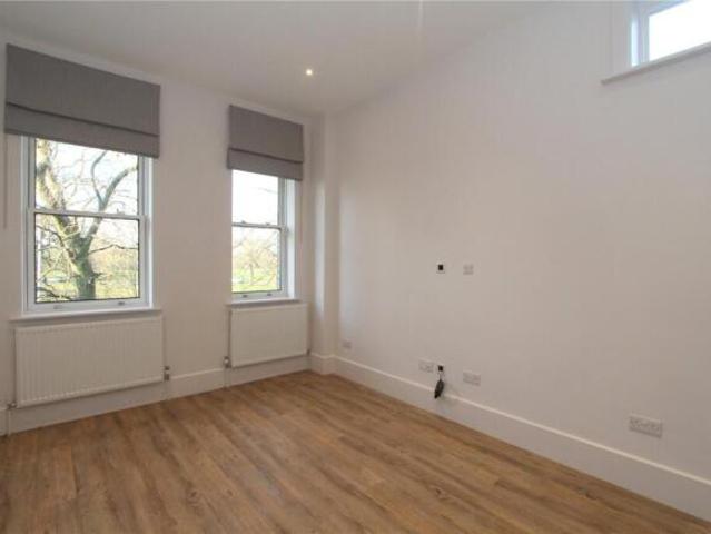 2 bedroom apartment for rent in Gunnersbury Avenue, London, W5