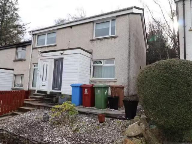 2 bedroom apartment for rent in Gairloch Crescent, Redding, FK2