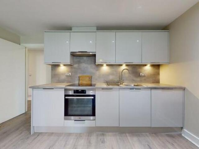 2 bedroom apartment for rent in Galleon Way, Cardiff Bay, Cardiff, CF10