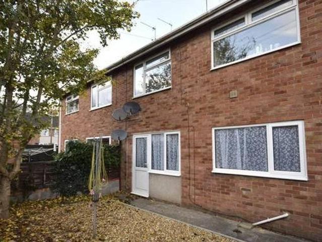 2 bedroom apartment for rent in Gaston Avenue Keynsham BRISTOL BS31