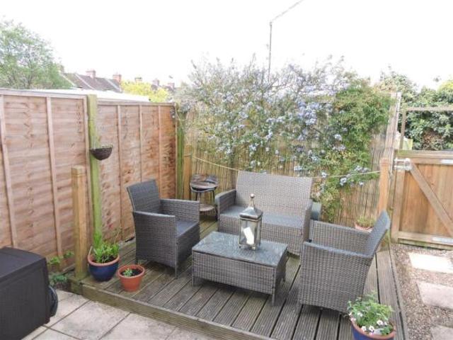 2 bedroom apartment for rent in Garfield Street, Watford, WD24
