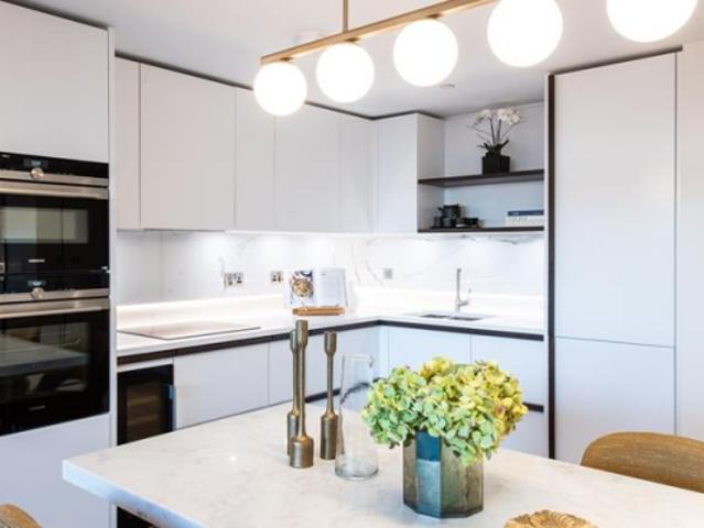 2 bedroom apartment for rent in Garrett Mansions, London, W2