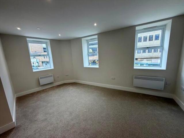 2 bedroom apartment for rent in George Street, HULL, HU1
