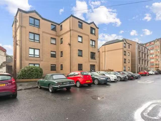 2 bedroom apartment for rent in Glenfarg Street, Glasgow, G20