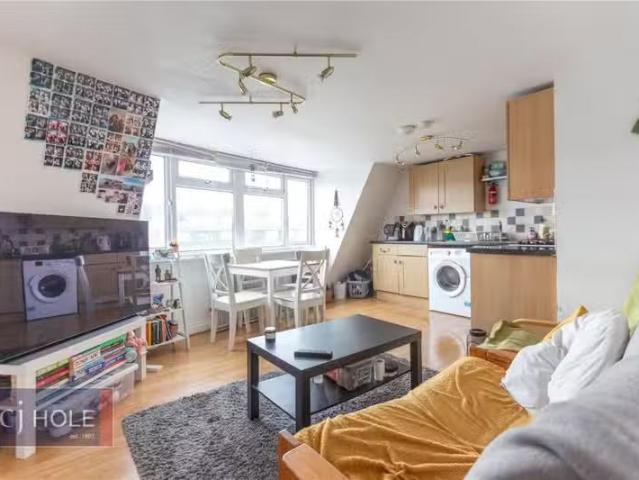 2 bedroom apartment for rent in Gloucester Road, Bishopston, B.