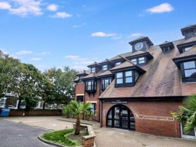 2 bedroom apartment for rent in Goschen Street, Southwick, Sunderland, Tyne & Wear, SR5 2LR, SR5