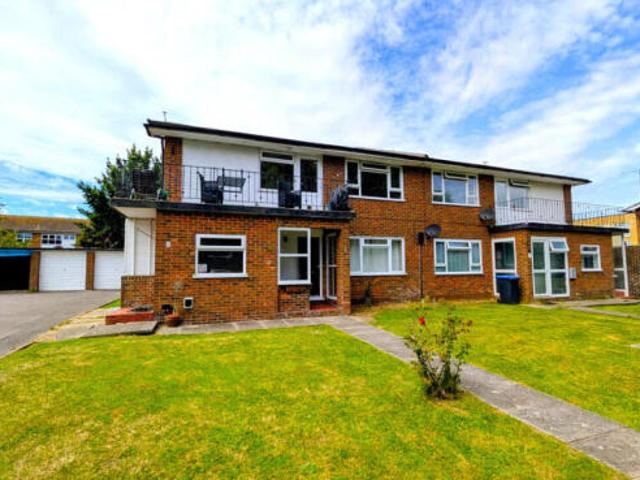 2 bedroom apartment for rent in Goring Street, Worthing, BN12