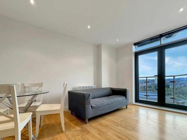 2 Bedroom Apartment For Rent In Gotts Road, Leeds City Centre