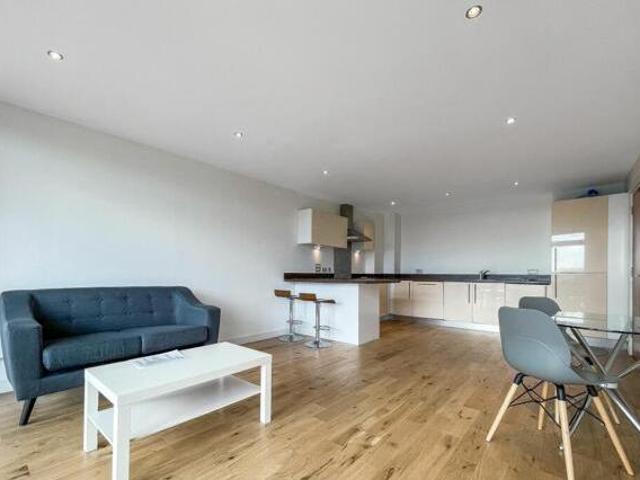2 Bedroom Apartment For Rent In Gotts Road, Leeds City Centre