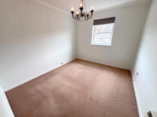 2 bedroom apartment for rent in Grantley Court, London Road, Tunbridge Wells, TN1