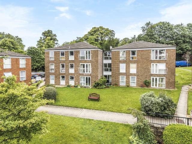 2 bedroom flat for rent in Granville Court, Headington, OX3