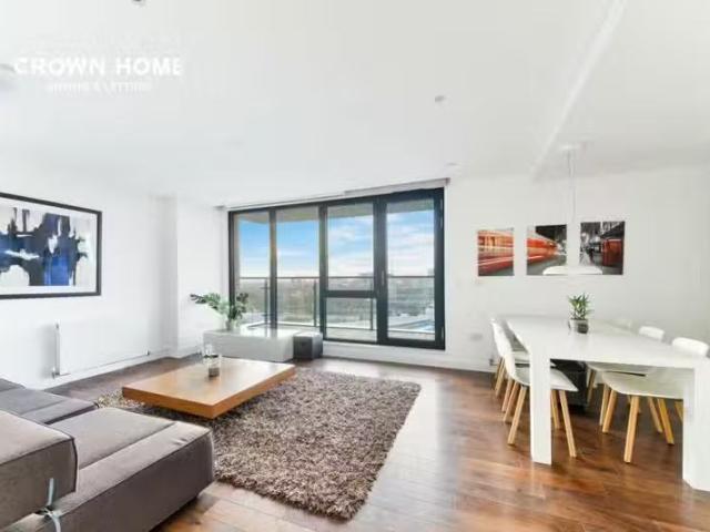 2 bedroom apartment for rent in Grand Regent Tower, Mile End, E2