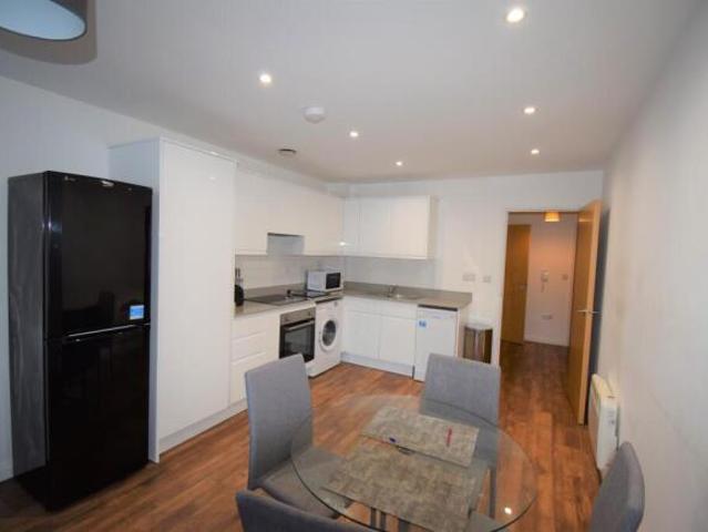 2 bedroom apartment for rent in Grand Union House, SL2