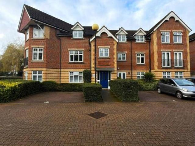 2 bedroom apartment for rent in Grandfield Avenue Watford, WD17