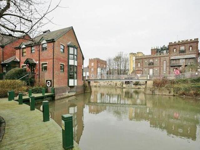 2 Bedroom Apartment For Rent In Grandpont, Oxford