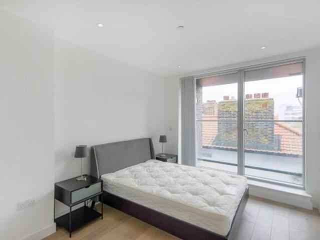 2 bedroom apartment for rent in Grange Walk, London, SE1