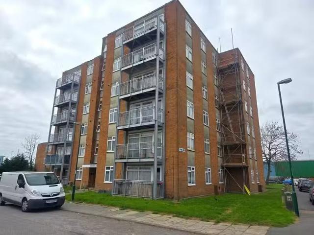 2 bedroom apartment for rent in Grange Court, Southwick, BN42