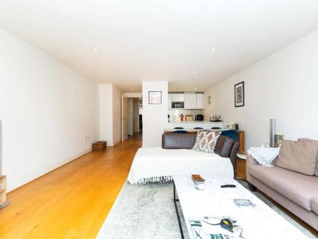 2 bedroom apartment for rent in Graham Street, London, N1