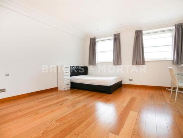 2 bedroom apartment for rent in Grainger Street, Newcastle Upon Tyne, NE1