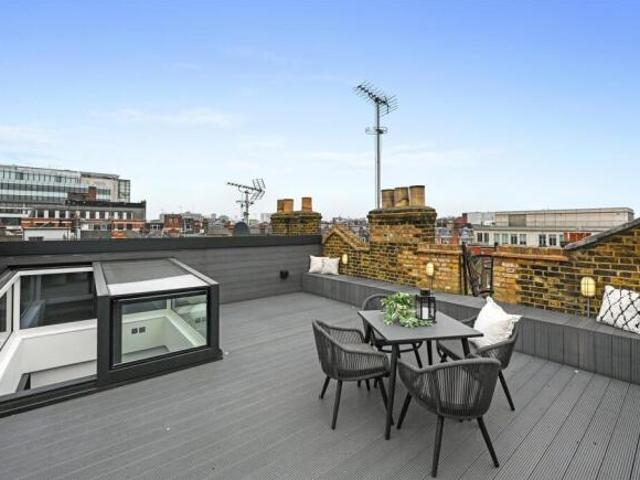 2 bedroom apartment for rent in Great Titchfield Street, London, W1W
