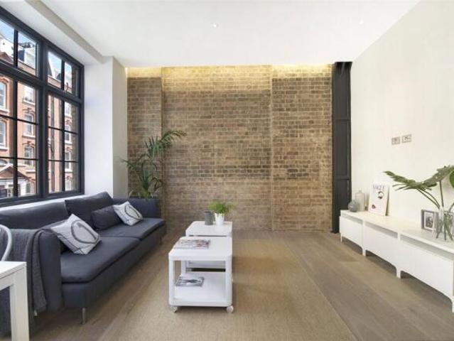 2 bedroom apartment for rent in Great Titchfield Street, London, W1W